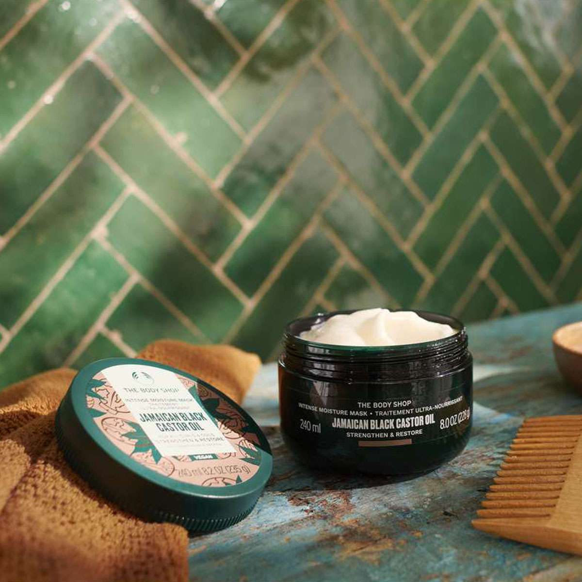 Buy The Body Shop Hair Mask - Jamaican Black Castor Oil, 240 ml Online ...